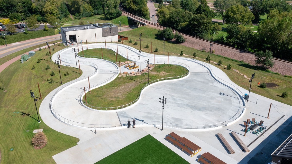 THE SKATE RIBBON & WARMING HOUSE Explore The Falls